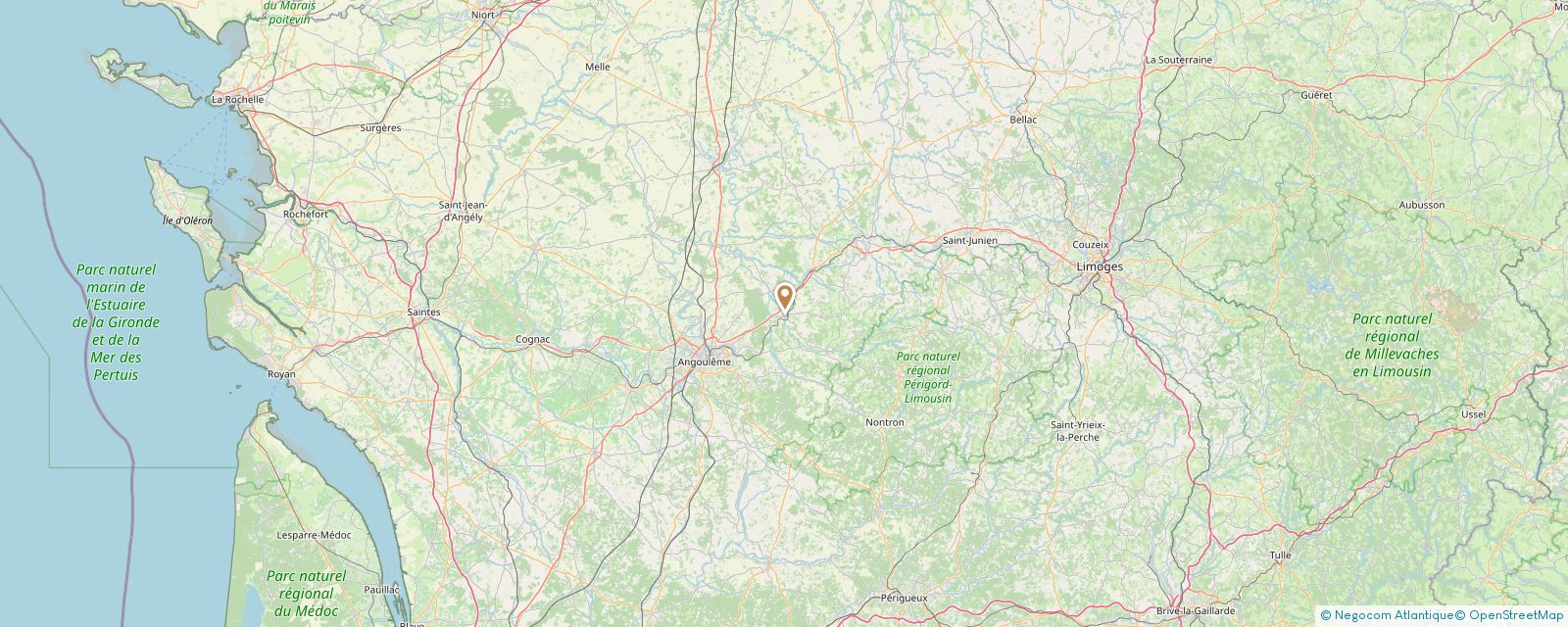 Château de La Rochefoucauld - Châteaux à La Rochefoucauld-en-Angoumois ...